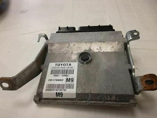 Engine Computer ECU Brain Box 89661-02M92 Toyota Corolla 2010 2009 ...